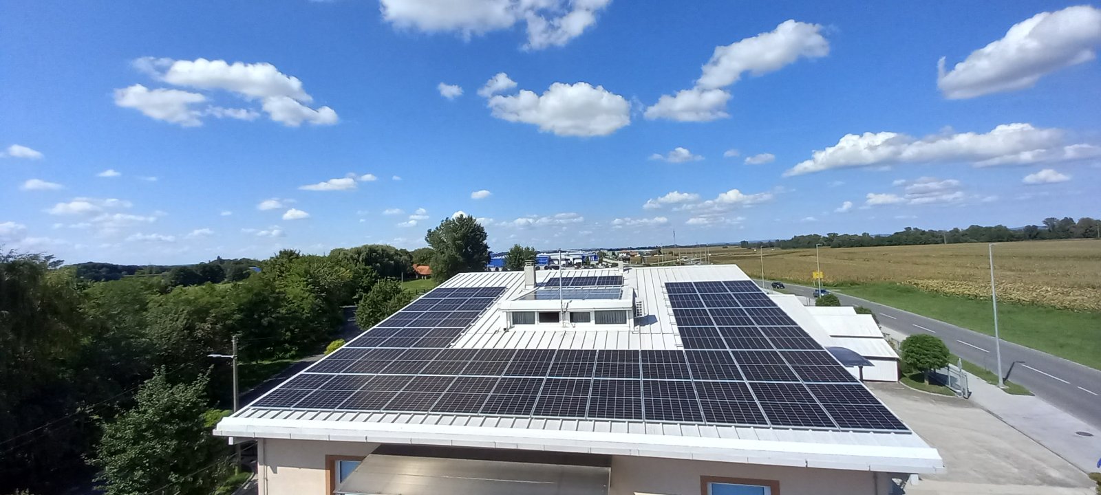 Solarna elektrana montirana na privatnoj tvrtki u Prelogu | www.cee.hr